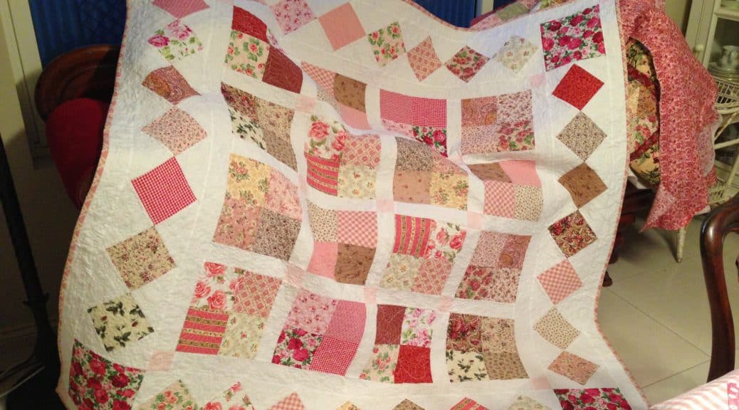 Country Roses Four Patch Quilt Pattern | susies-scraps.com