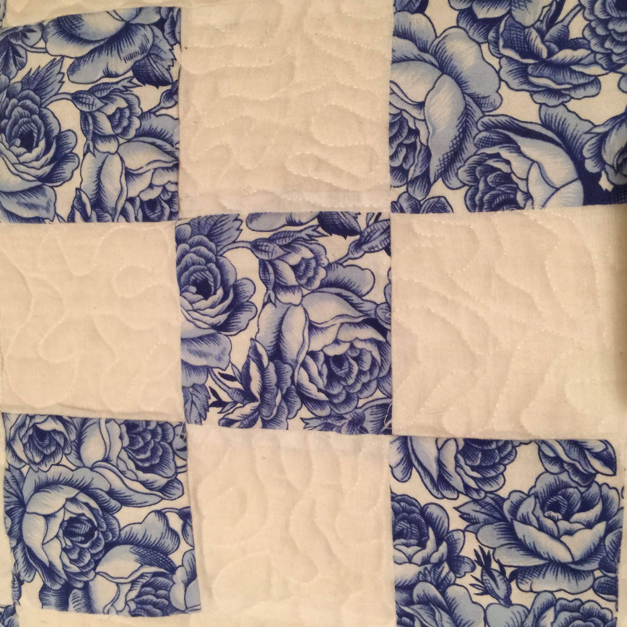 Delft Blue Chaining Nine Patch Quilt and Pattern | susies-scraps.com