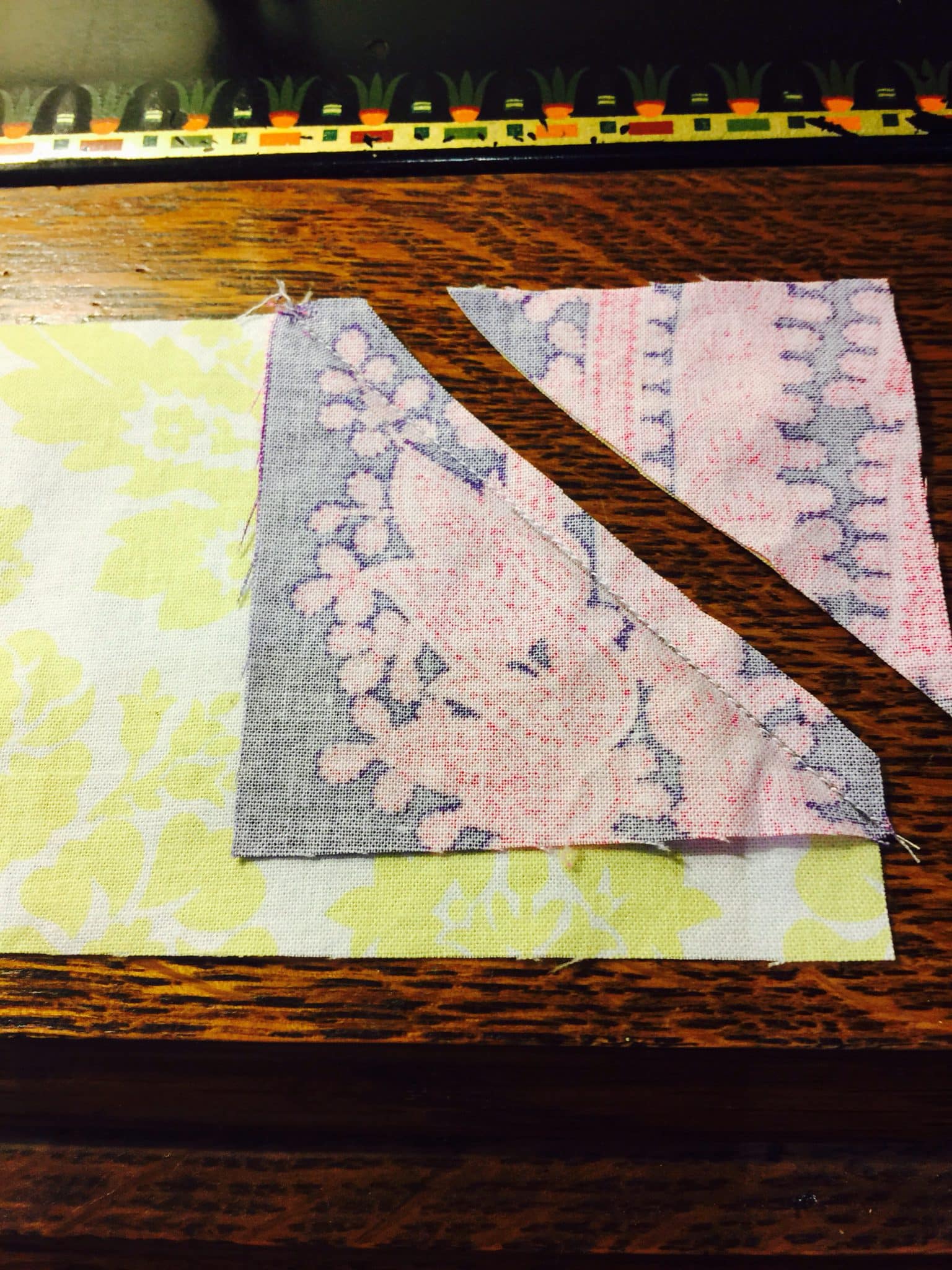 Foundation Triangles Tutorial | susies-scraps.com