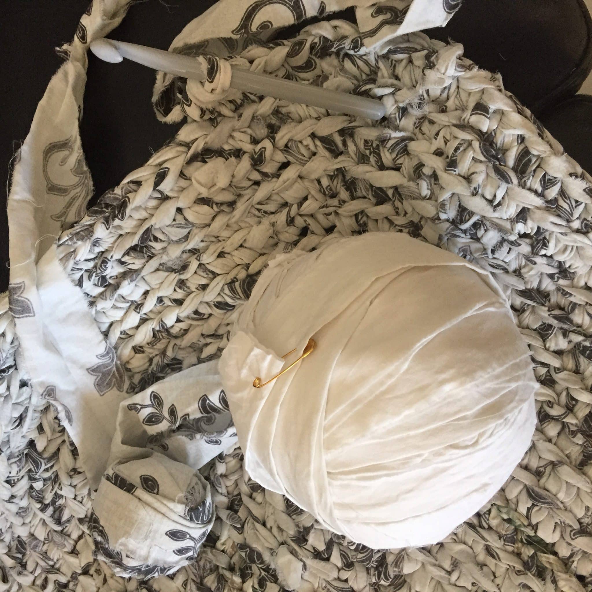 Kitchen Sink Rag Rug | susies-scraps.com