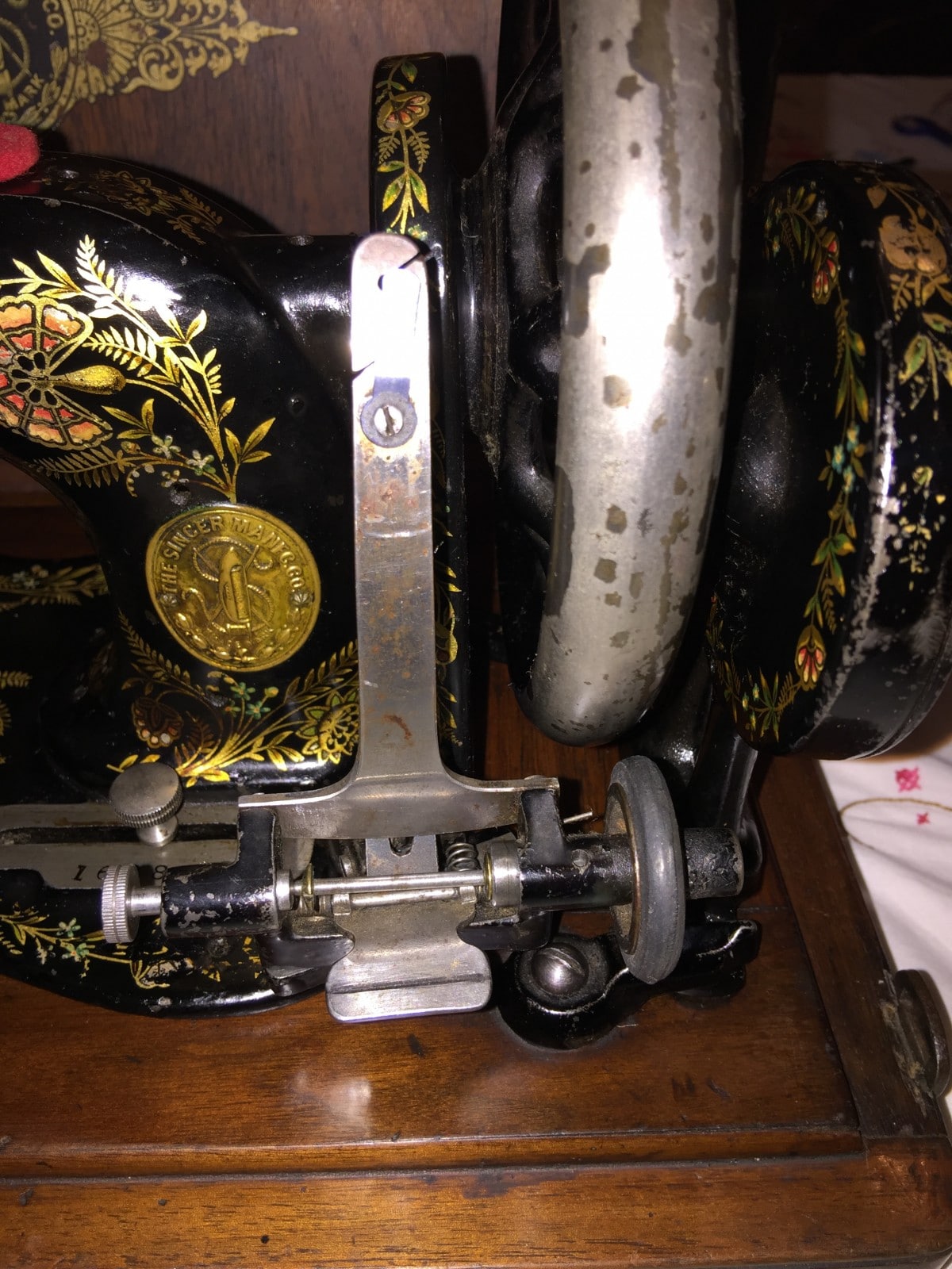 Singer 12 Circa 1899 | susies-scraps.com