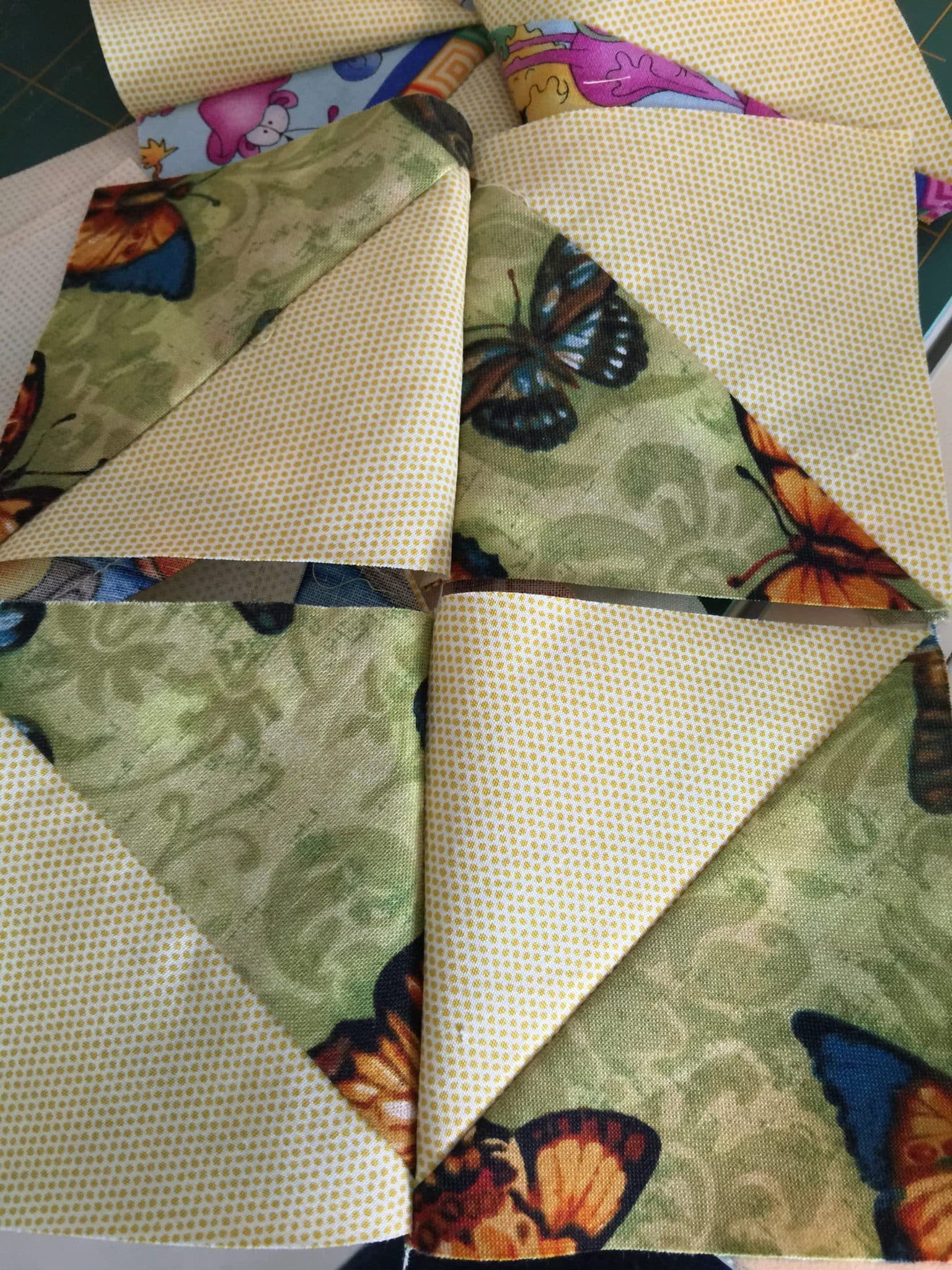 I Spy…Pinwheel Blocks | susies-scraps.com