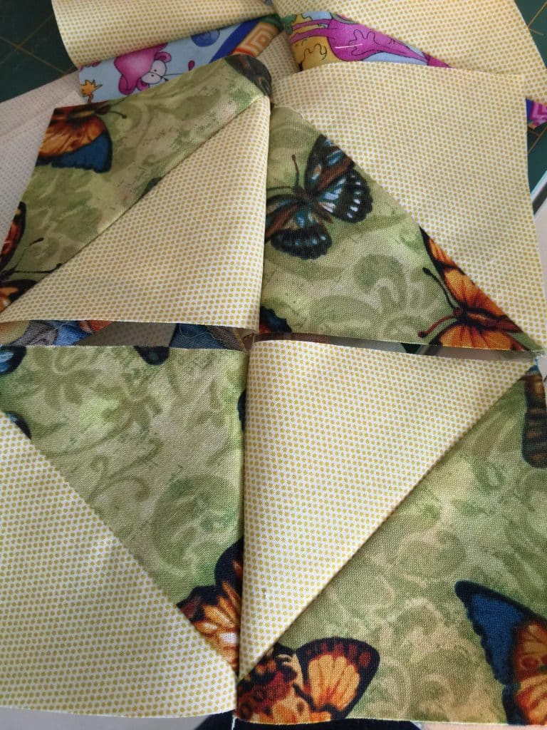 I Spy…Pinwheel Blocks | susies-scraps.com