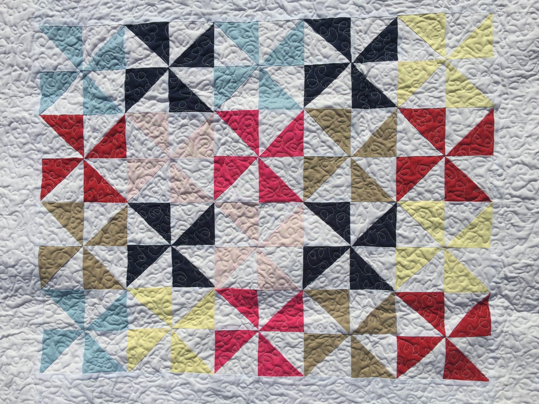 Solid Bold Pinwheels Quilt Pattern | susies-scraps.com