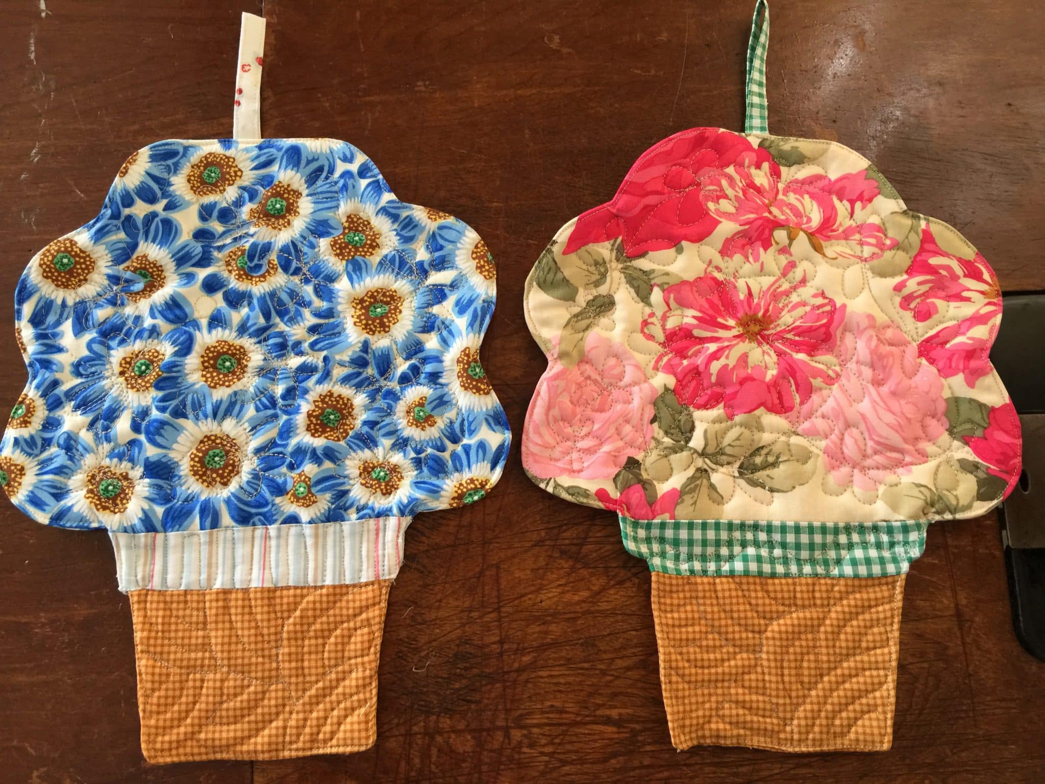 Pot-Holders Quilted Flower Pots | susies-scraps.com