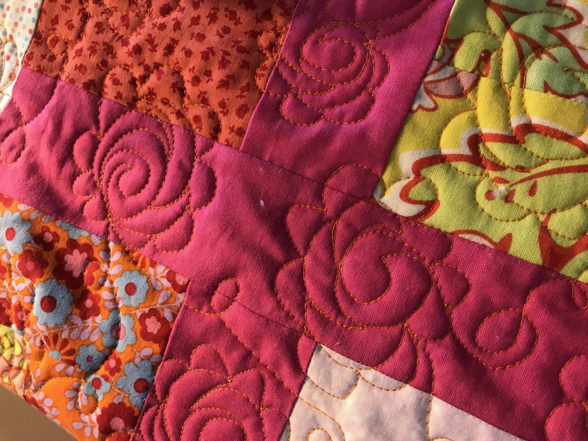 Folk Art Roses Free Motion Treadle Quilting Tutorial | susies-scraps.com