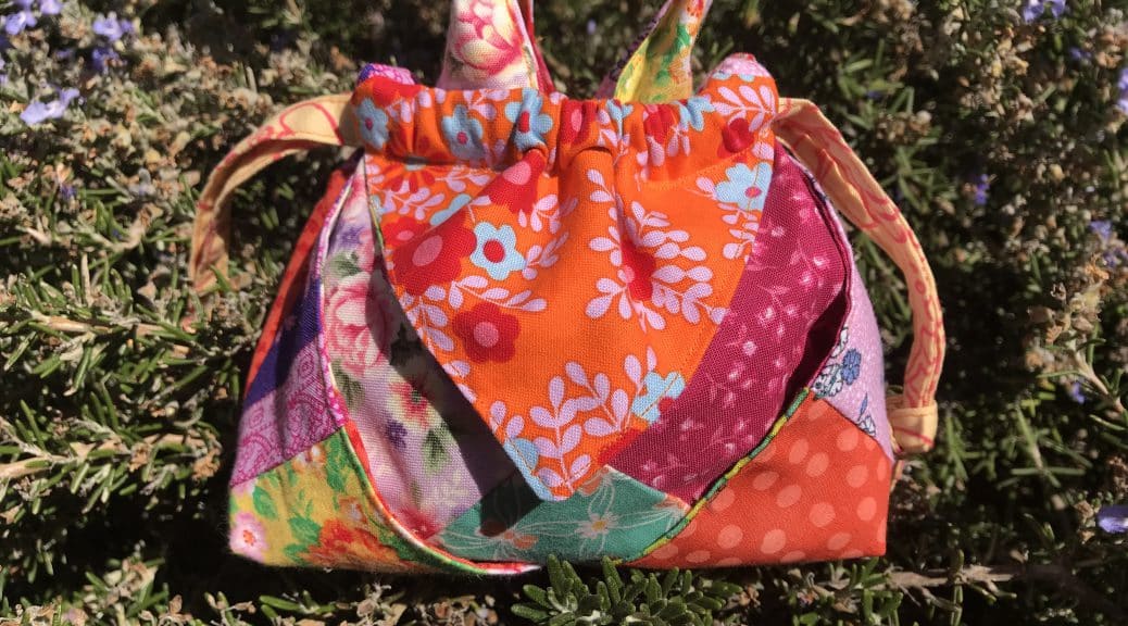 Little Origami Patchwork Bag Tutorial | susies-scraps.com