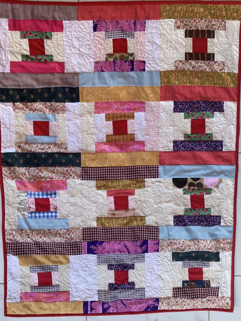 Log Cabin Variation – Scrappy Half Log Cabin or Quarter Log Cabin Quilt ...
