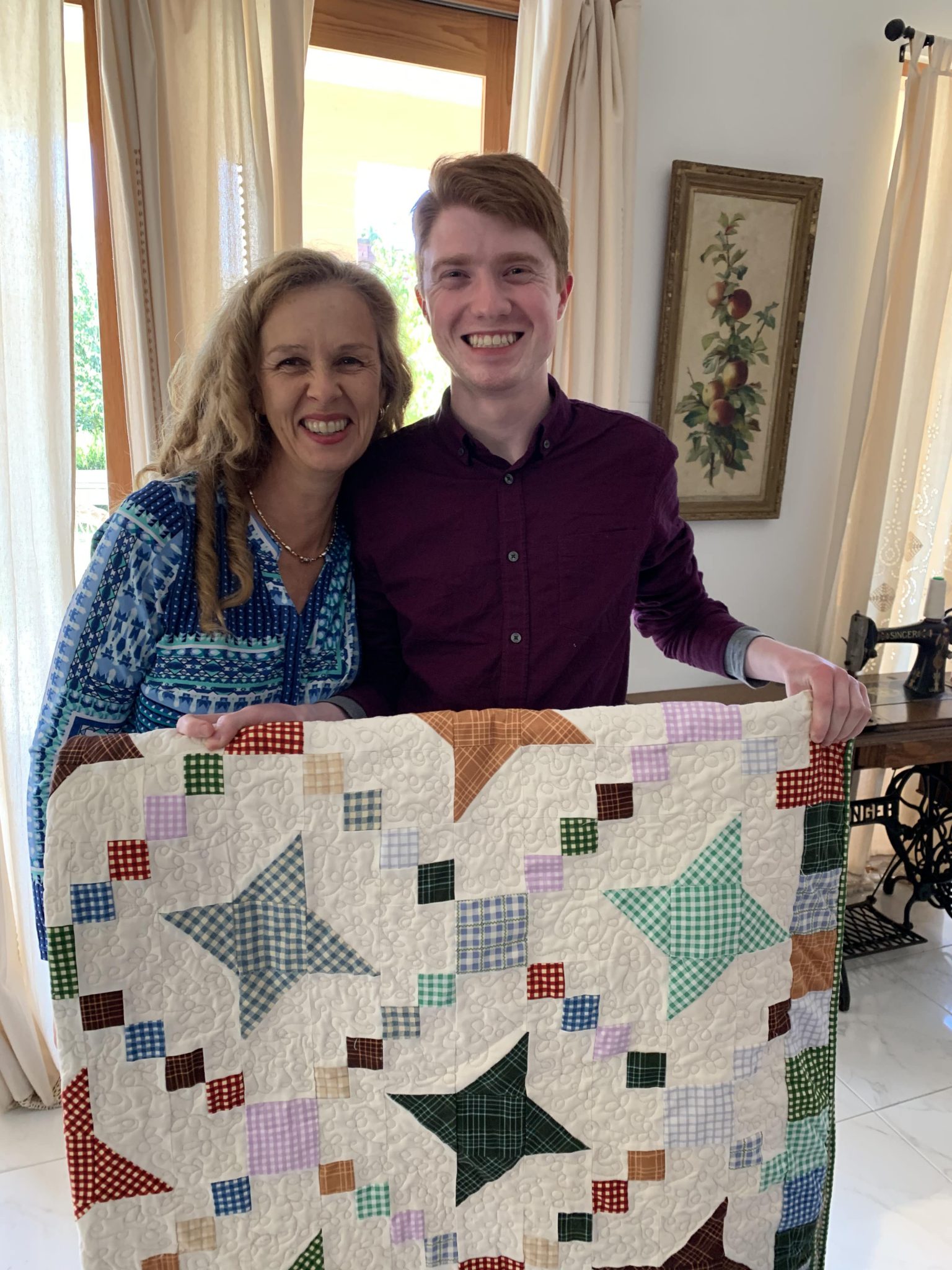 Quilting Clover Free Motion Tutorial | susies-scraps.com