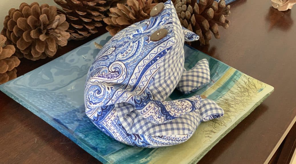 Cane Toad Cutie Bean Bag & Pattern | susies-scraps.com