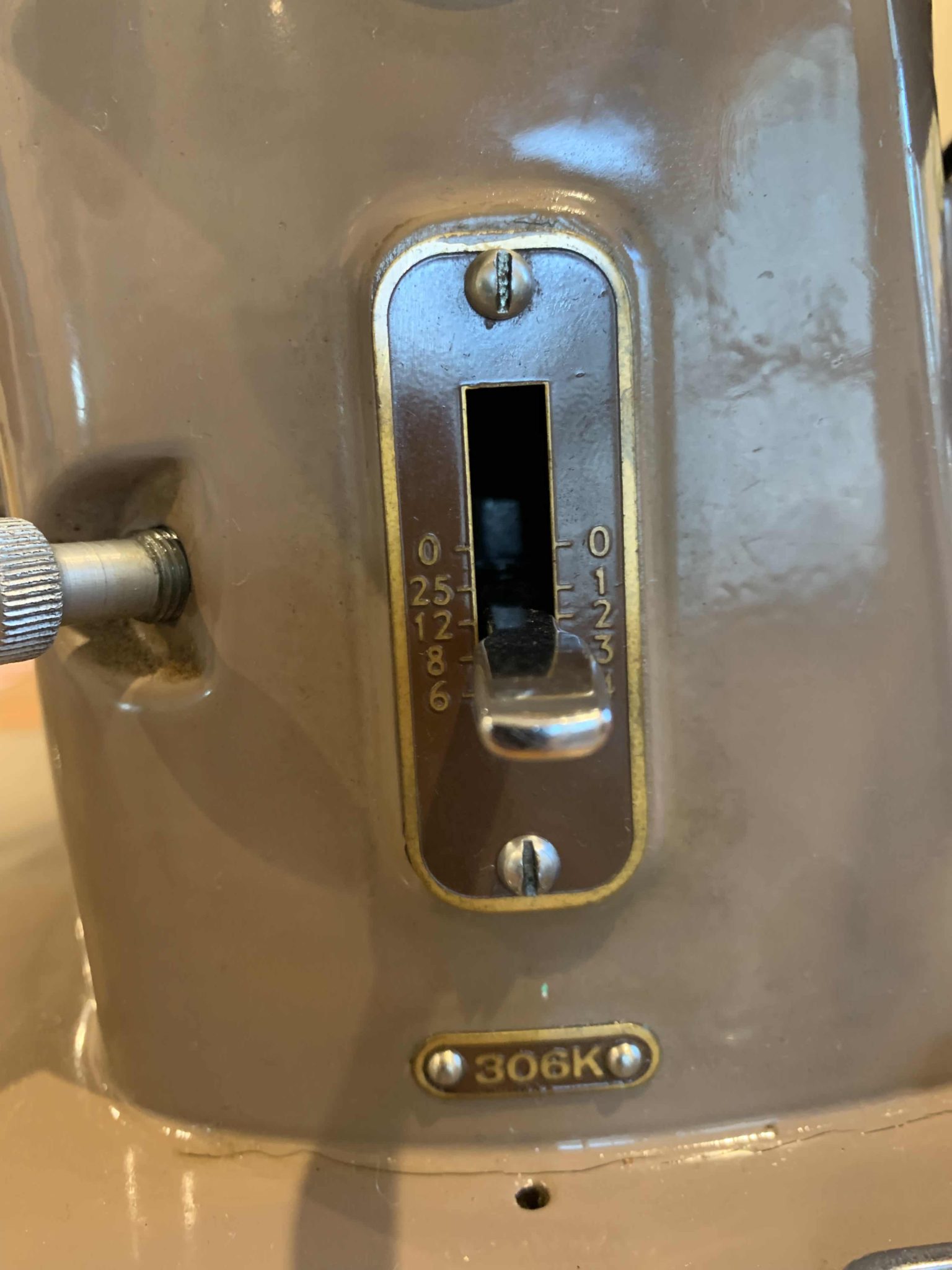 Singer 306K Sewing Machine C1961 | susies-scraps.com