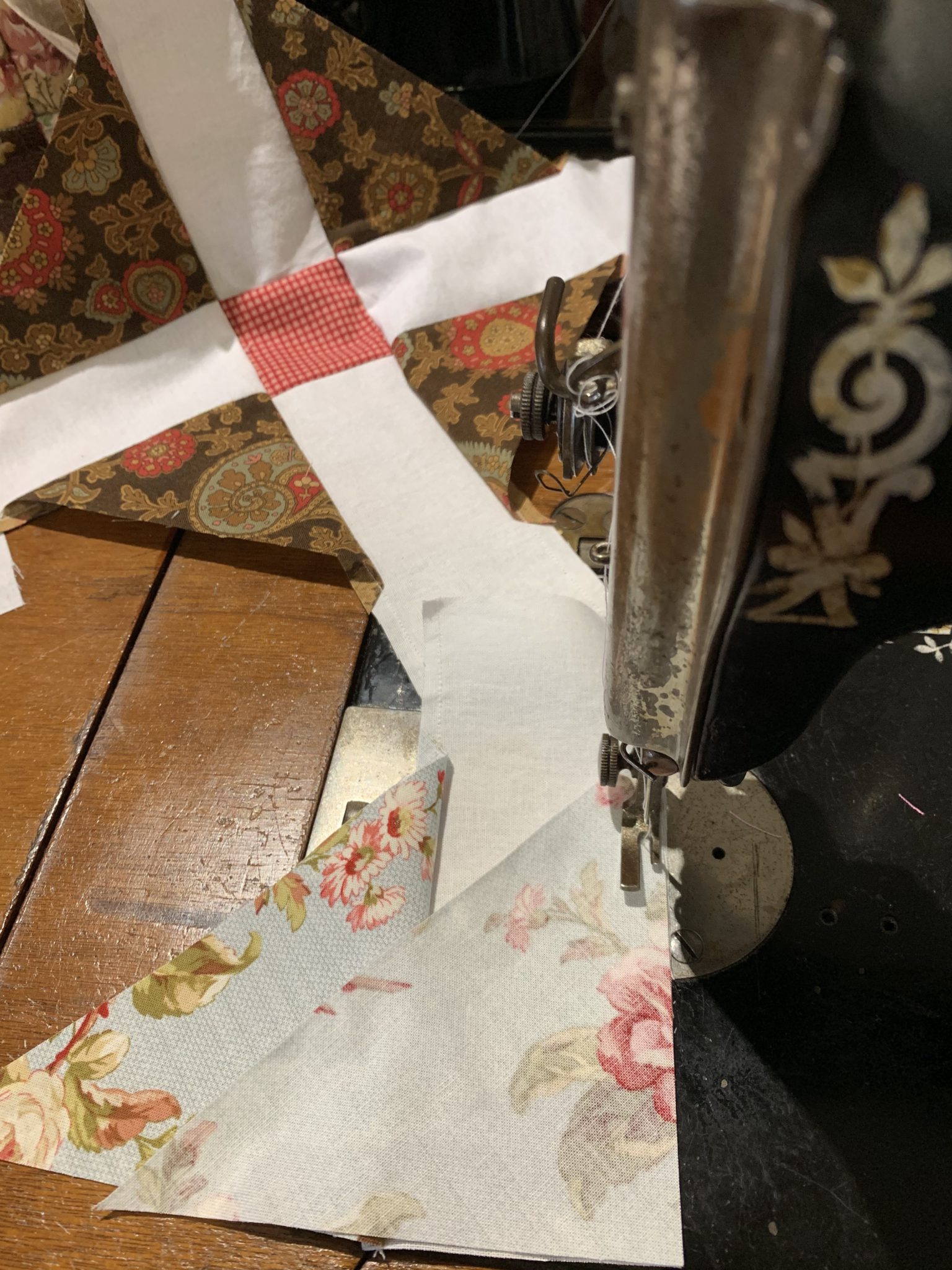 Old Italian Block Antique Style – Made Easy | susies-scraps.com