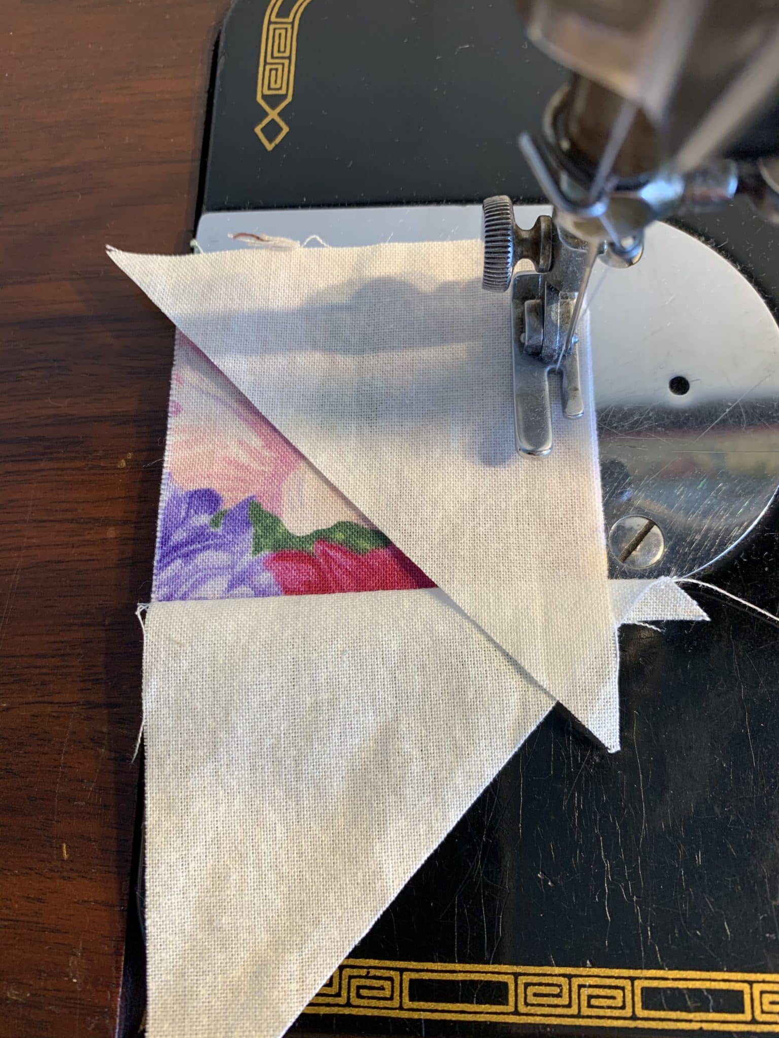 The Spinner Blocks Made Easy – Part 1 | susies-scraps.com