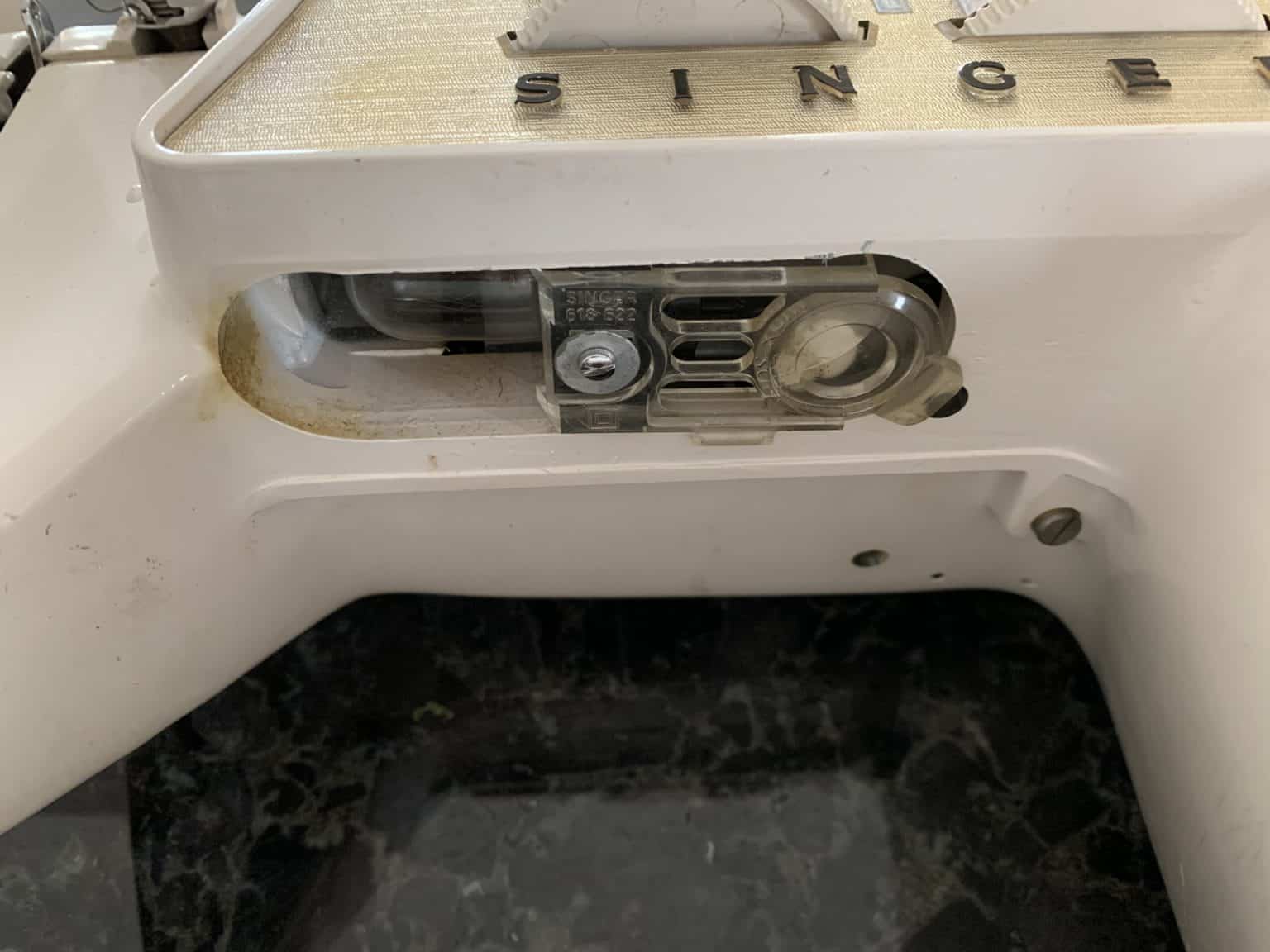 Vintage Singer 760 Sewing Machine C1971 | susies-scraps.com