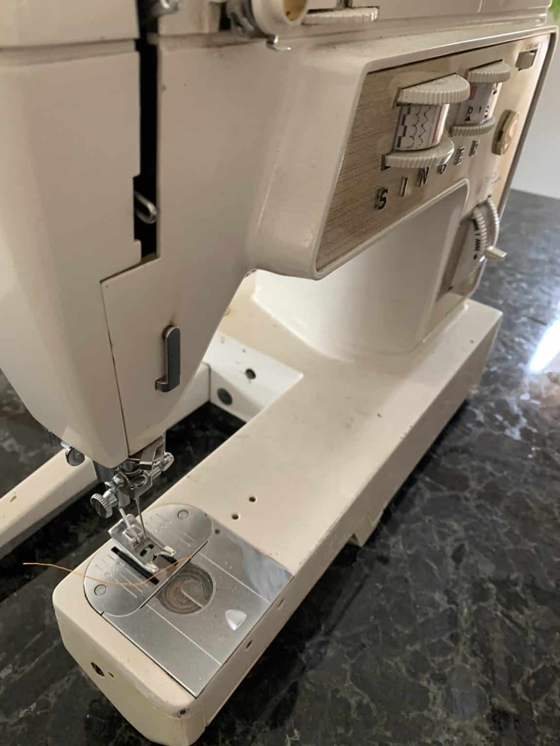 Vintage Singer 760 Sewing Machine C1971 | susies-scraps.com