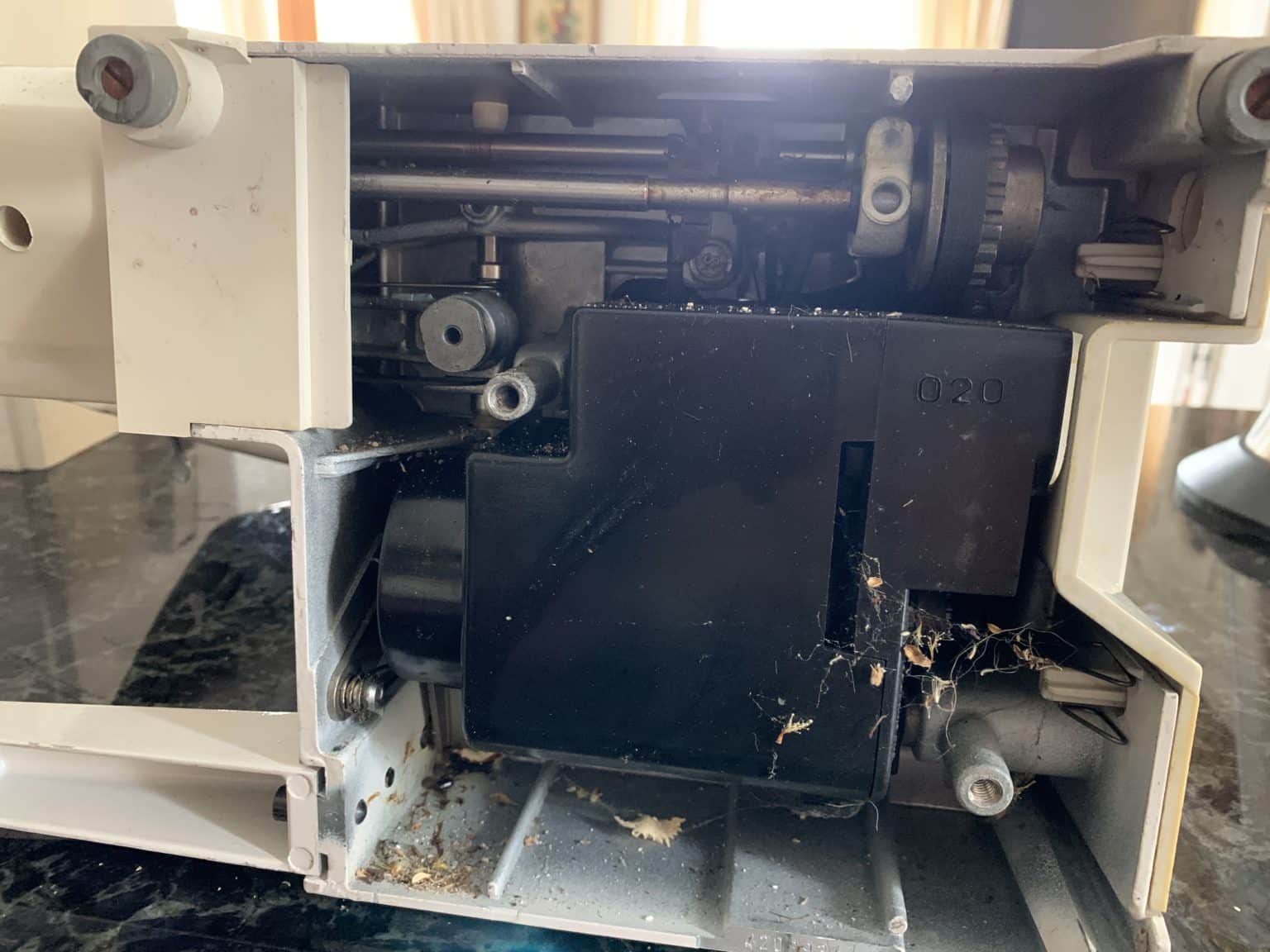 Vintage Singer 760 Sewing Machine C1971 | susies-scraps.com