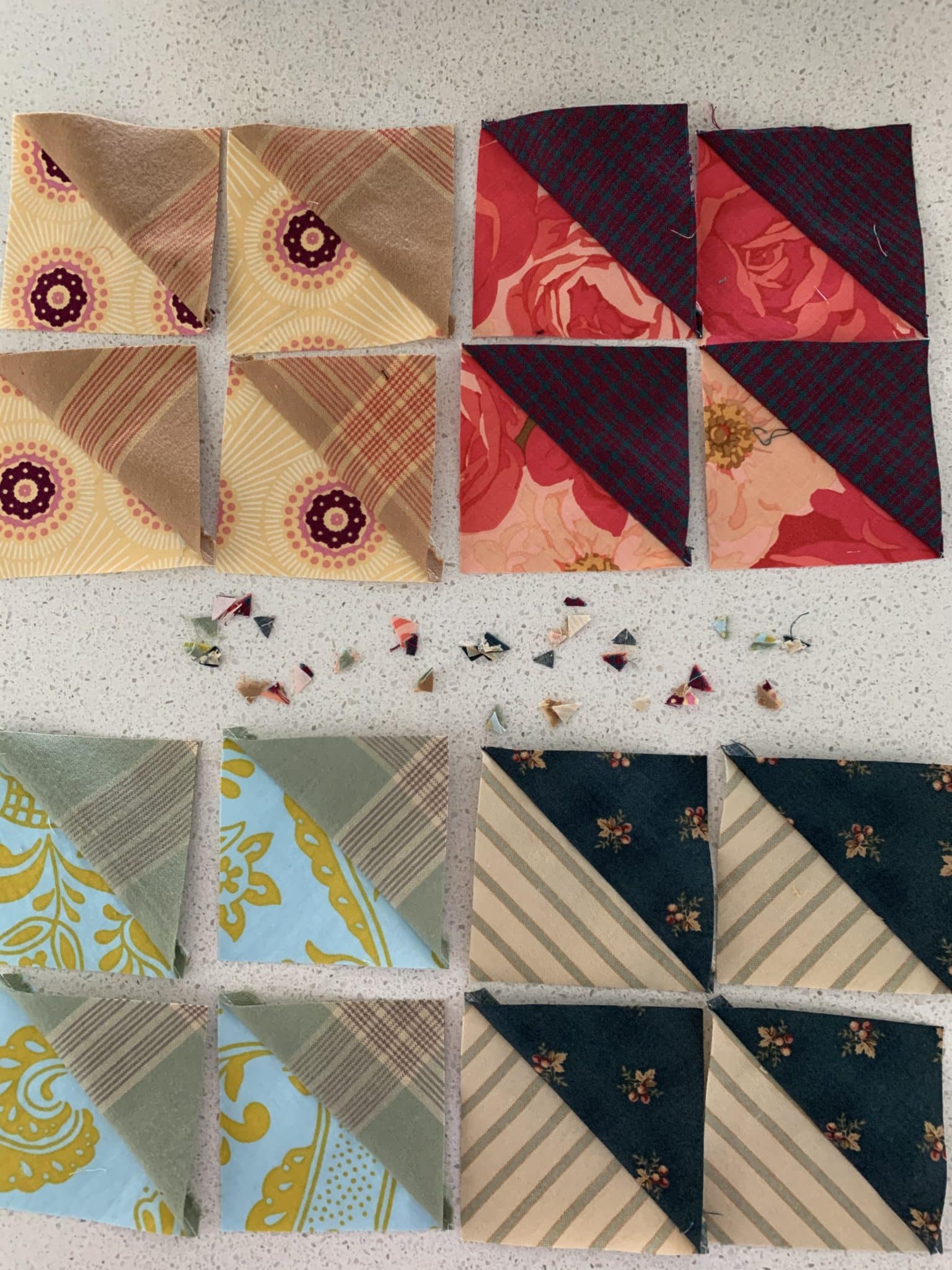 Broken Dishes Block Totally Scrappy – Made Easy | susies-scraps.com