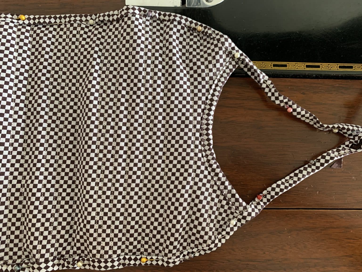 String Feeder QAYG Bib | susies-scraps.com