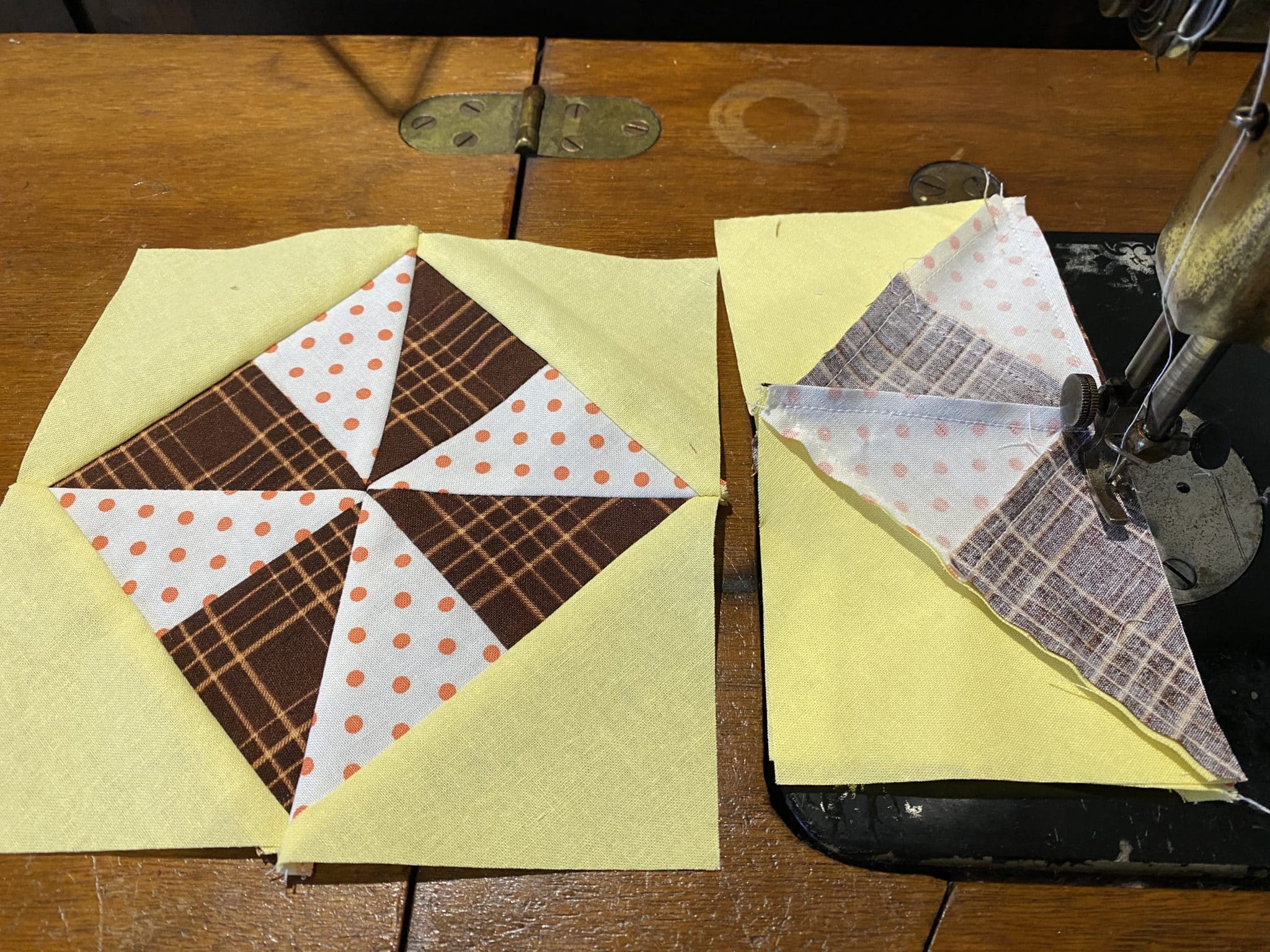 Pinwheels On Point Blocks – Made Easy | susies-scraps.com