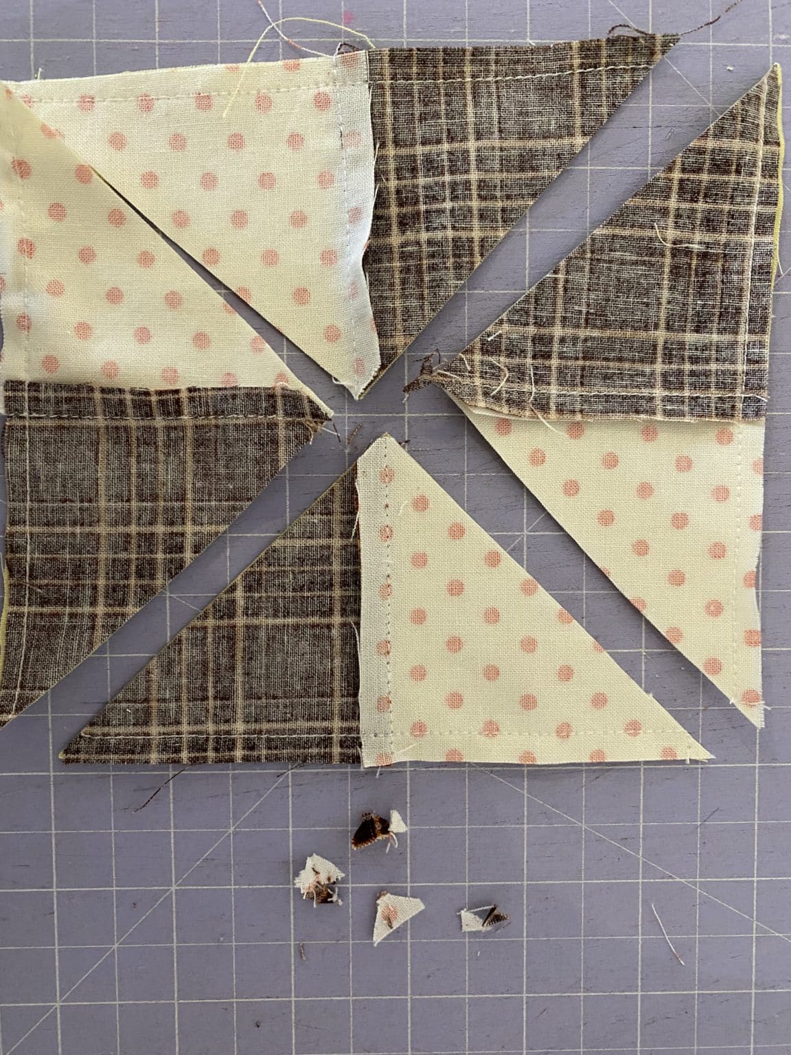 Pinwheels On Point Blocks – Made Easy | susies-scraps.com