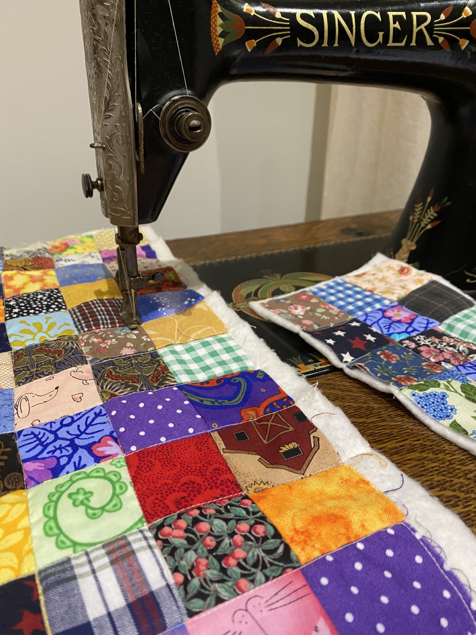 Scrappy Pocket Bag | susies-scraps.com