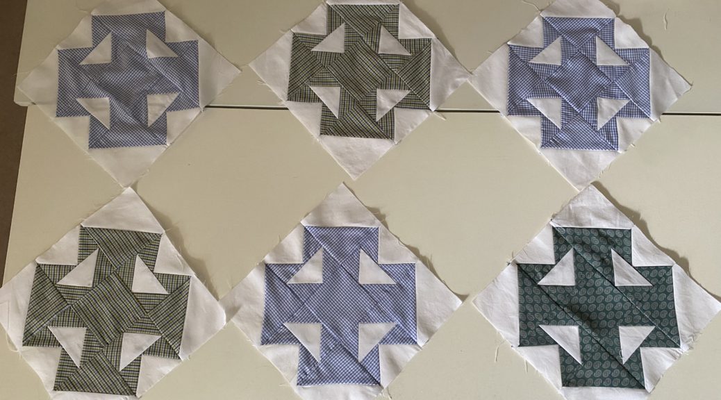 Antique Queen Cross Double T Quilt Block | susies-scraps.com
