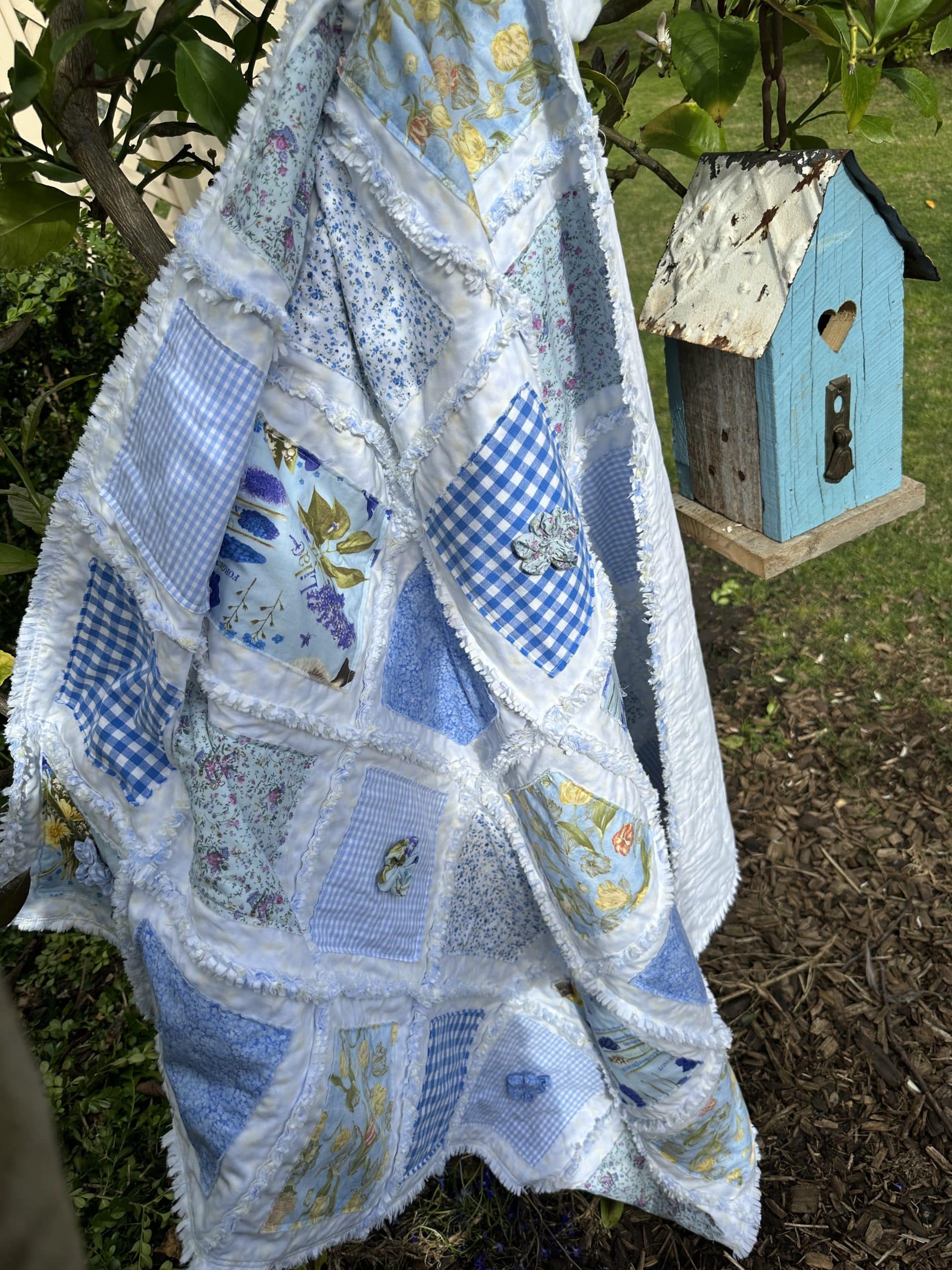 Ragtime Blues Shadow Quilt and Tutorial - susies-scraps.com