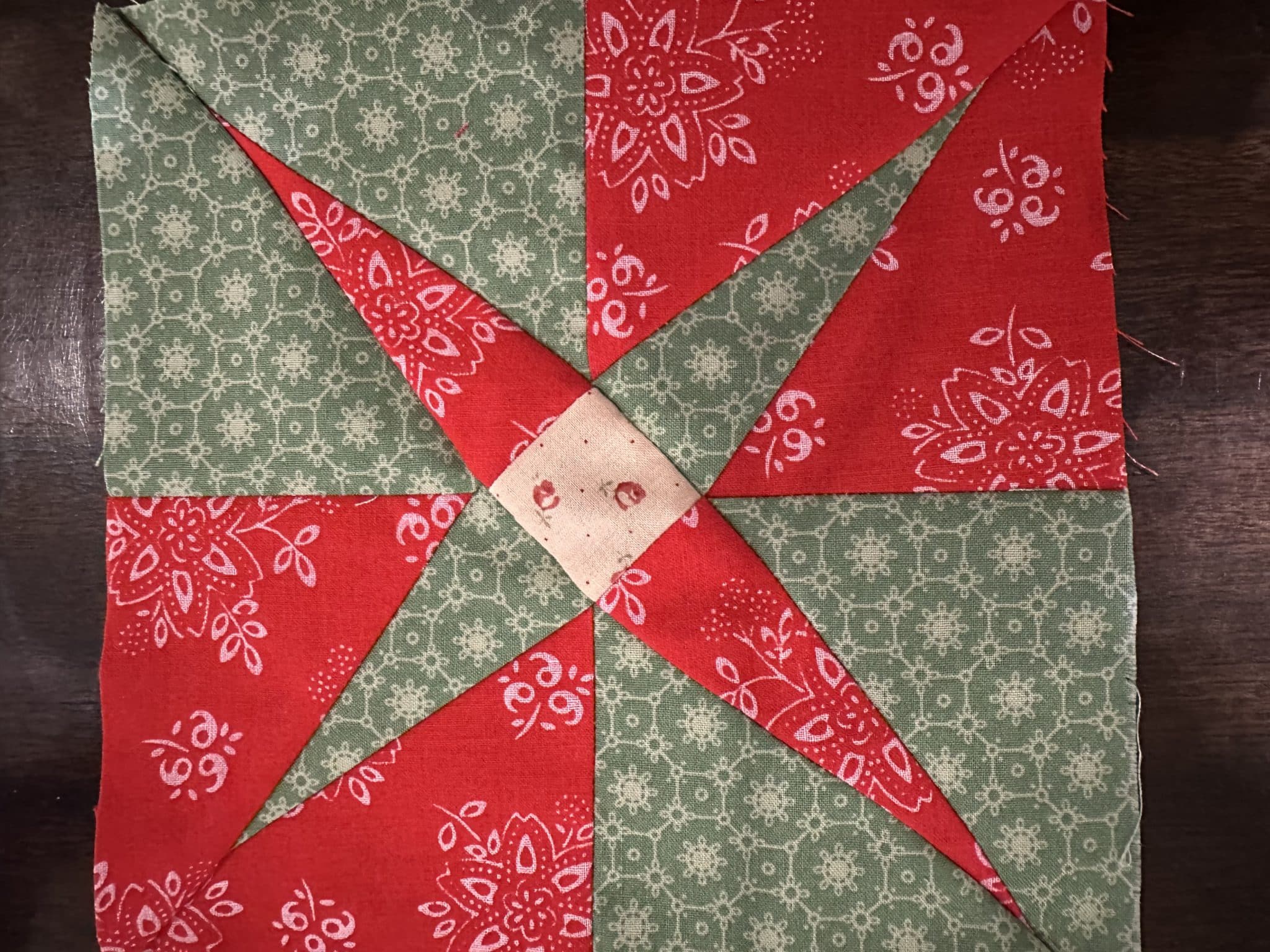 Diamond Star Quilt Block Made Easy | susies-scraps.com