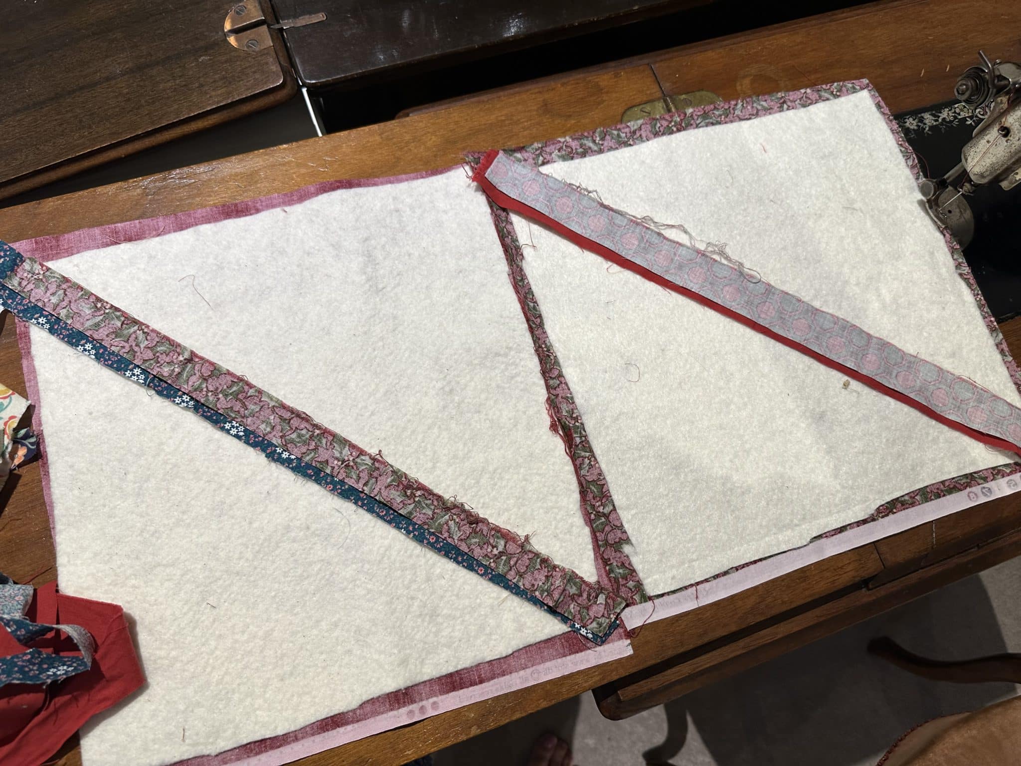 String Pot Holders or Trivets for Christmas | susies-scraps.com