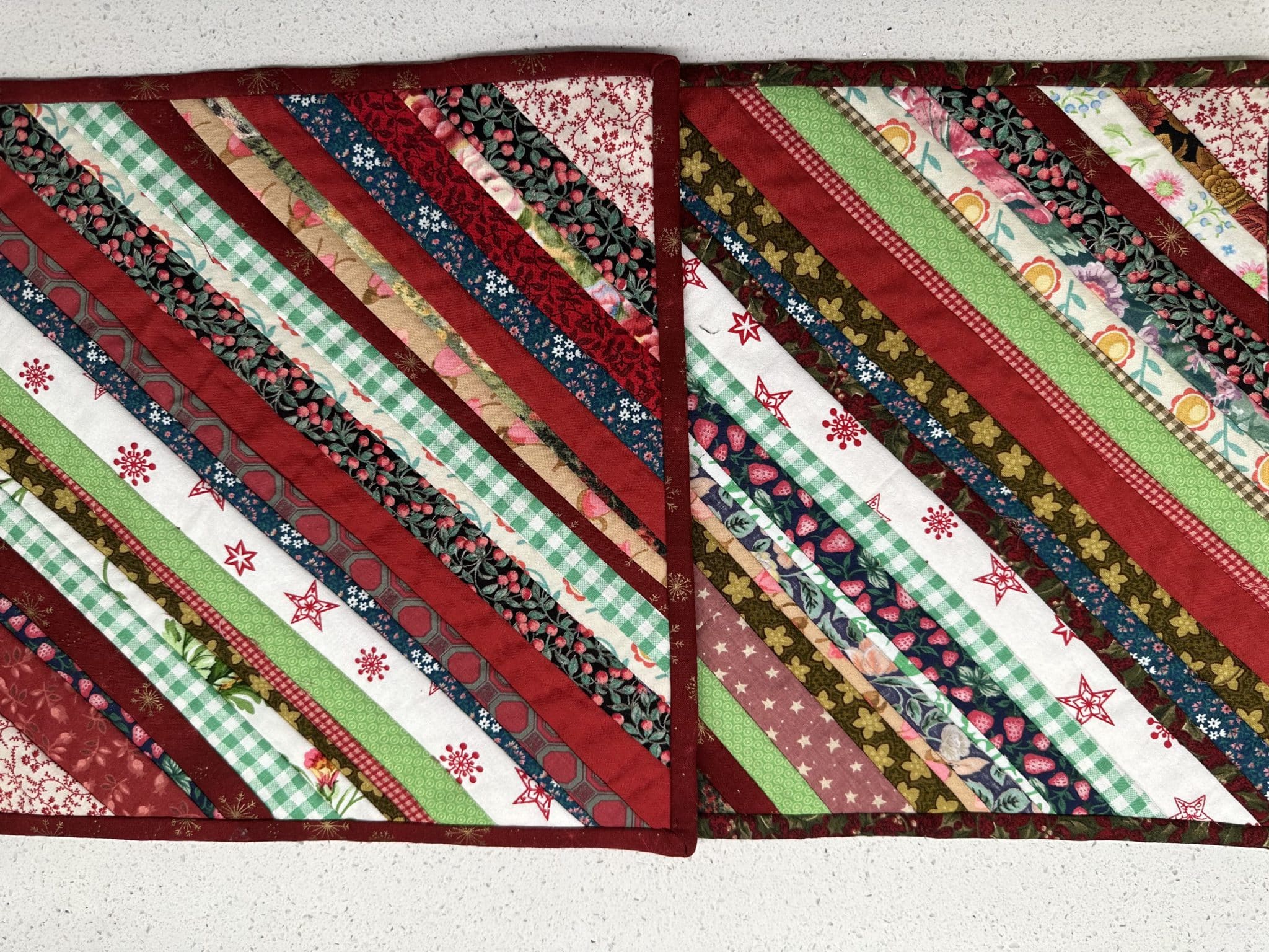 String Pot Holders or Trivets for Christmas | susies-scraps.com