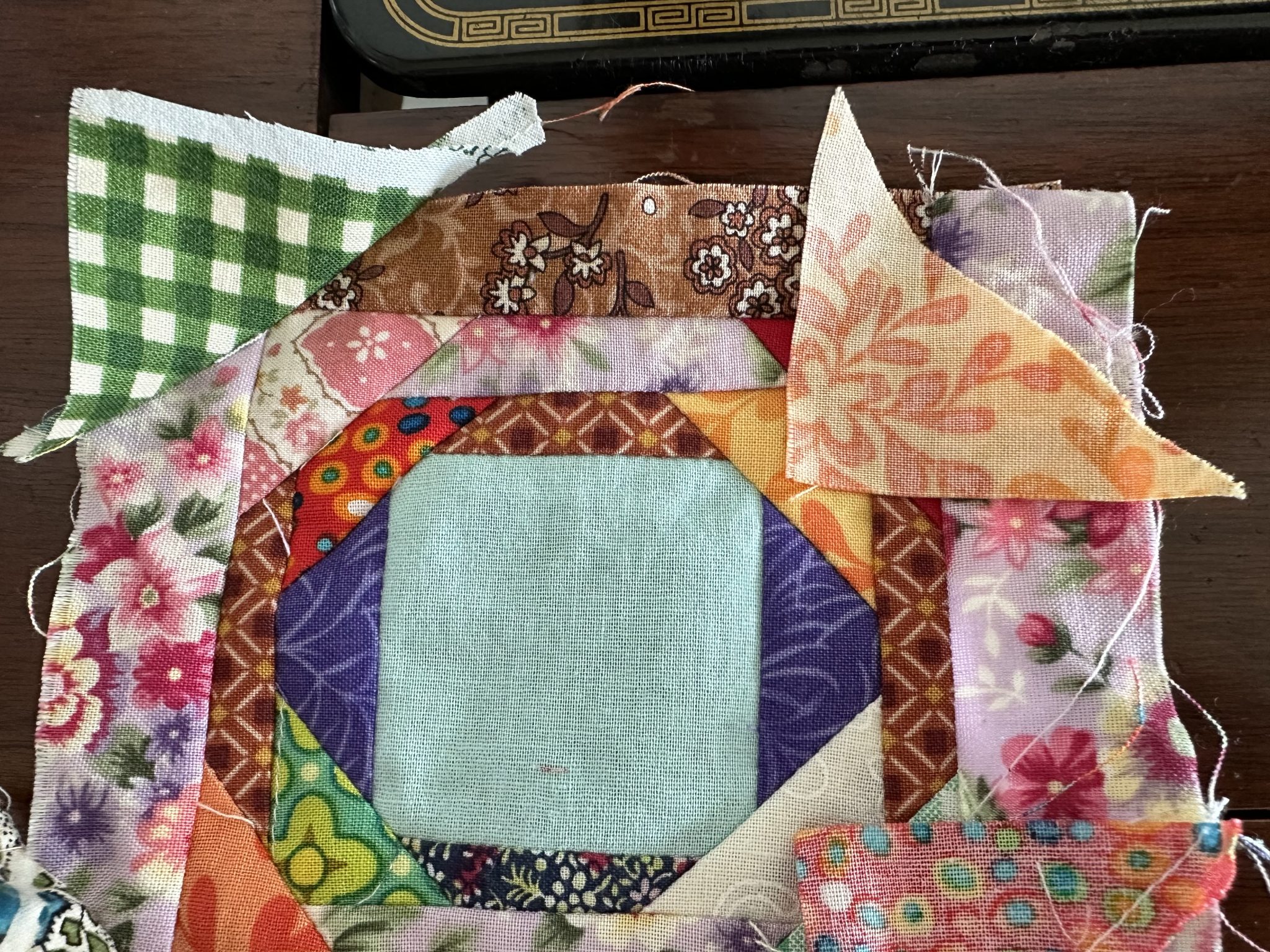 Any String Goes – Pineapple Improvisational String Quilt Blocks ...